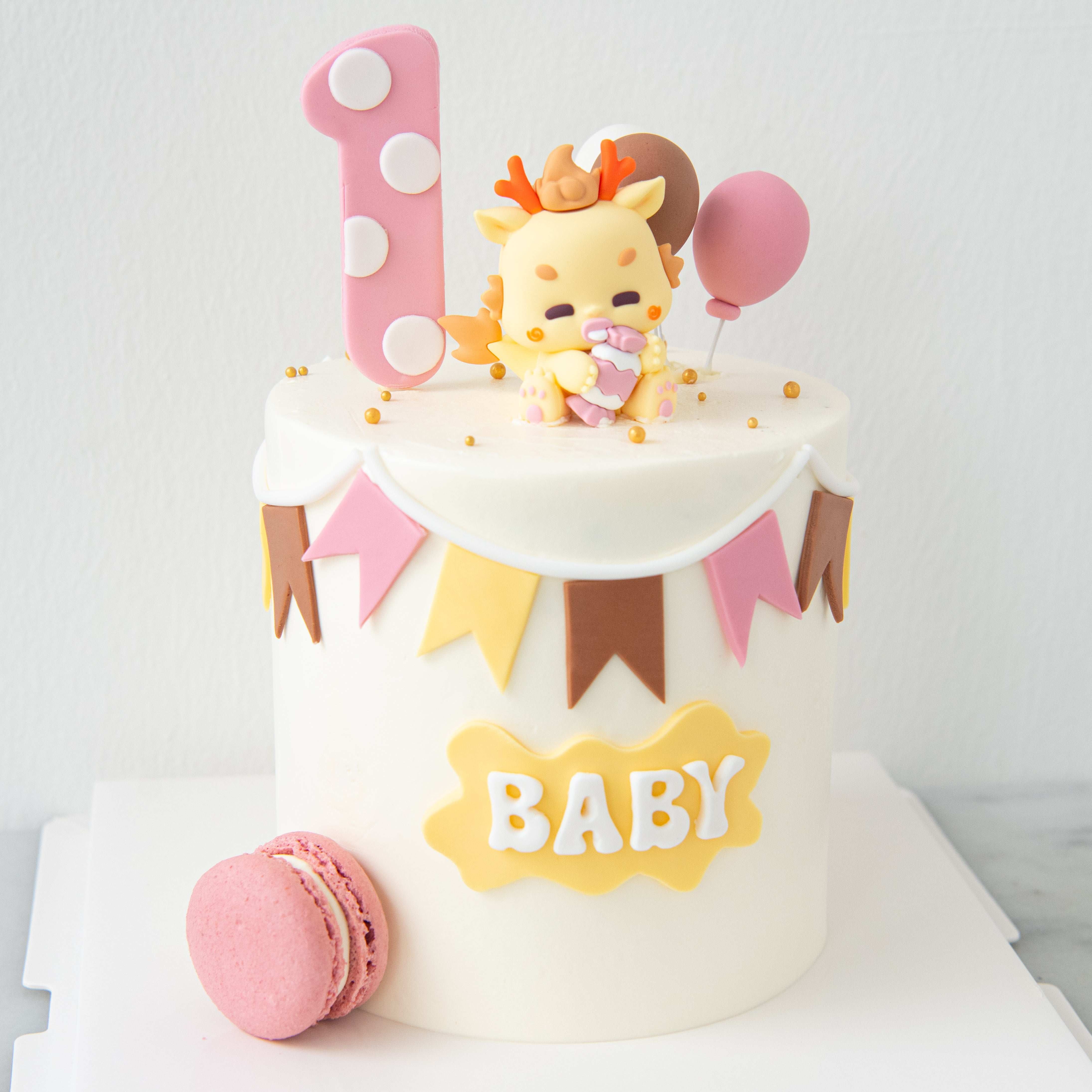 Custom Cakes in Singapore | Customized Cake Designs